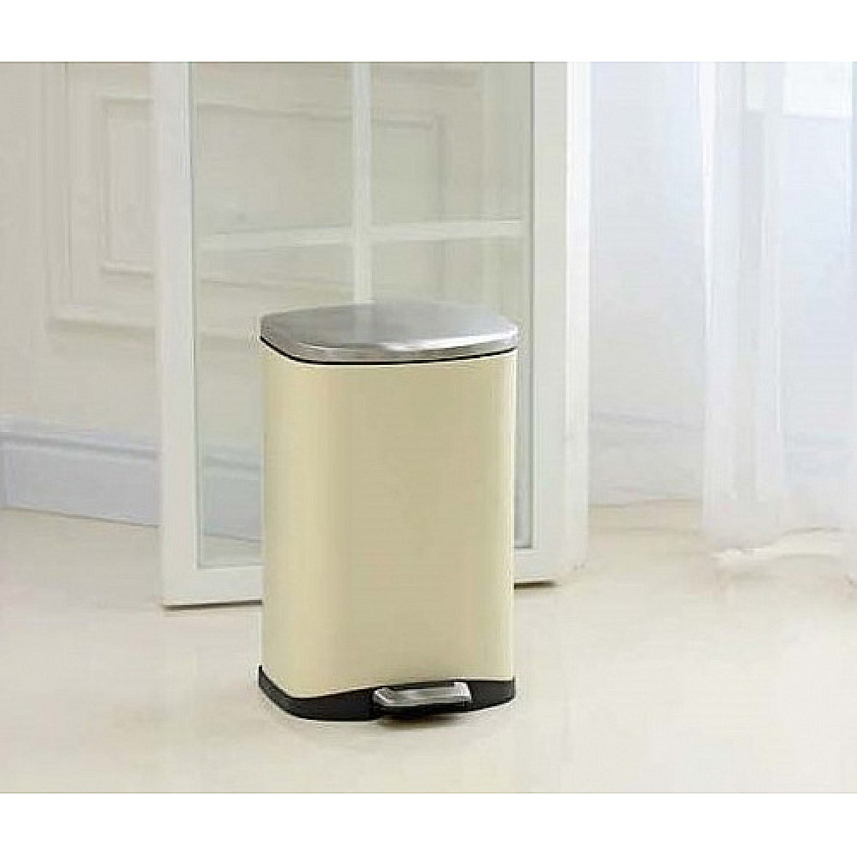 Buy DELLA STEP BIN Online | La Rue Cambodia